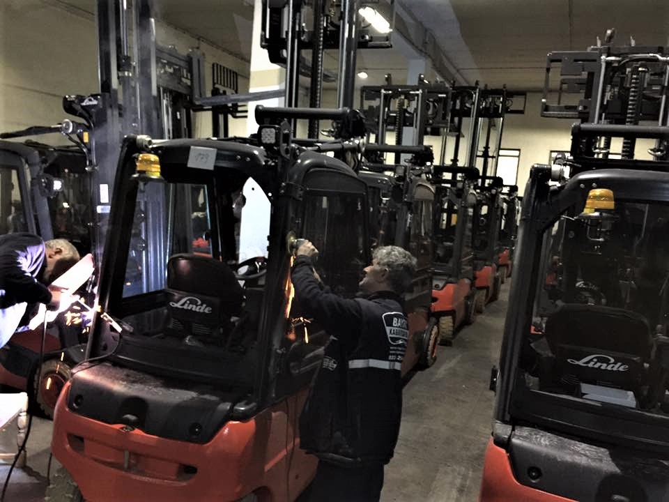 LINDE E20 386 - Bayrak Cabin and Glass Industry Flag Forklift Cabin ...